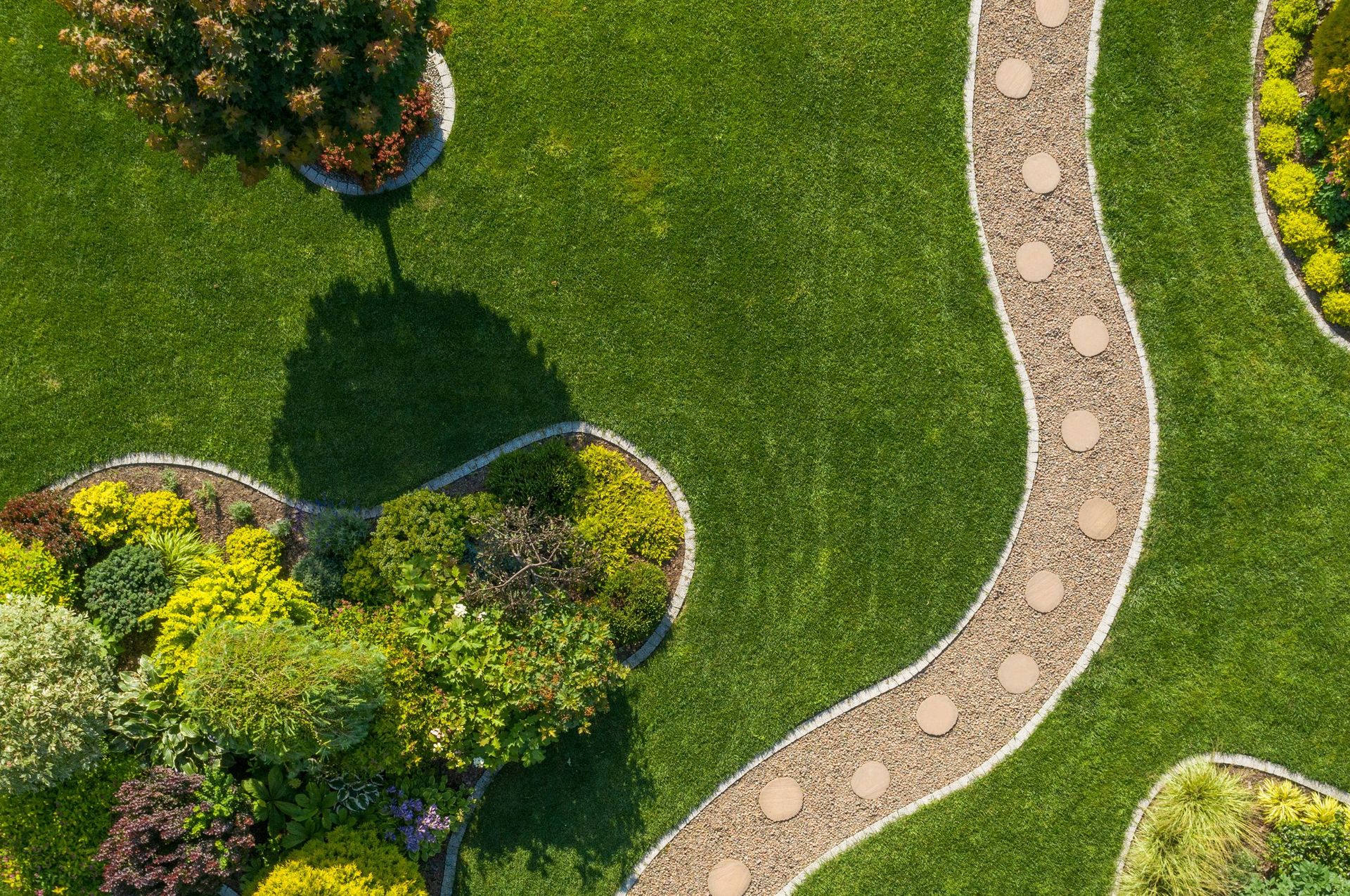 Landscaping Services Spencer MA | Groundscapes Inc. | 01562