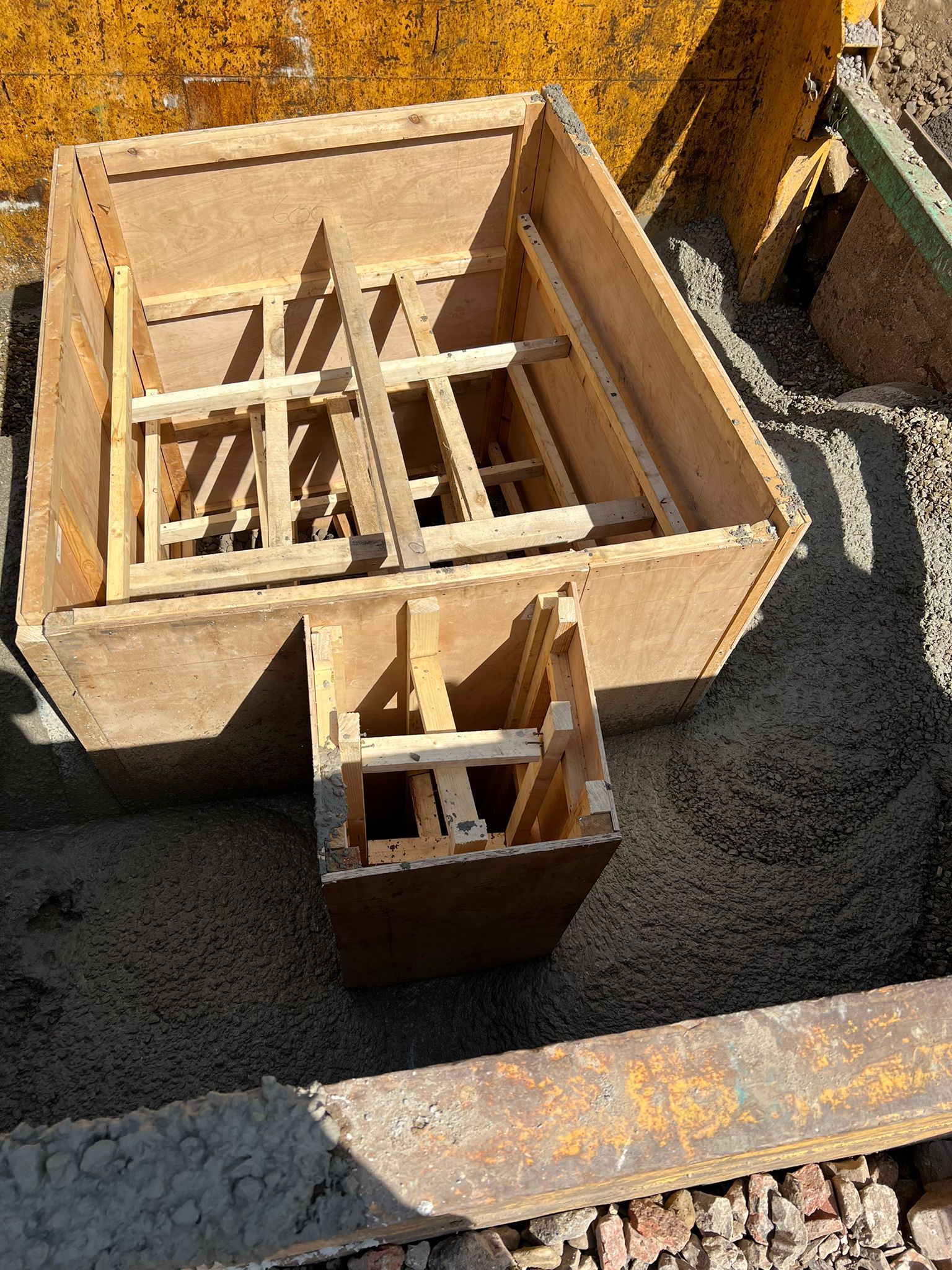 Hydro-brake surface water manhole