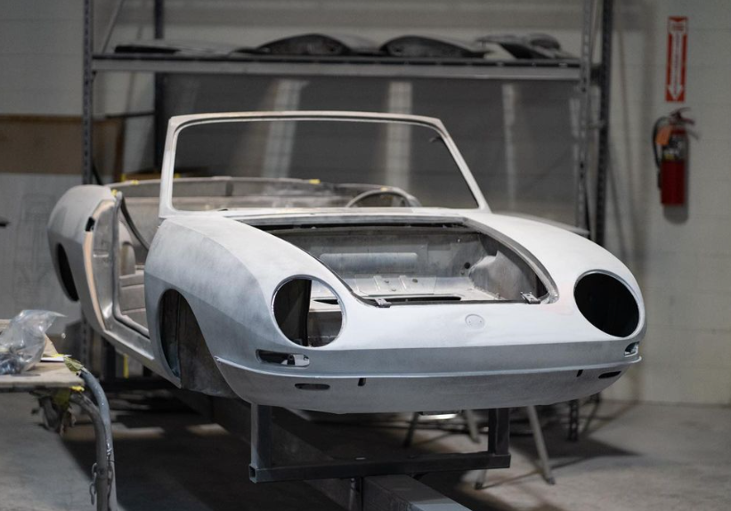 Expert Coach Building Services for Classic Cars | Vintage Underground