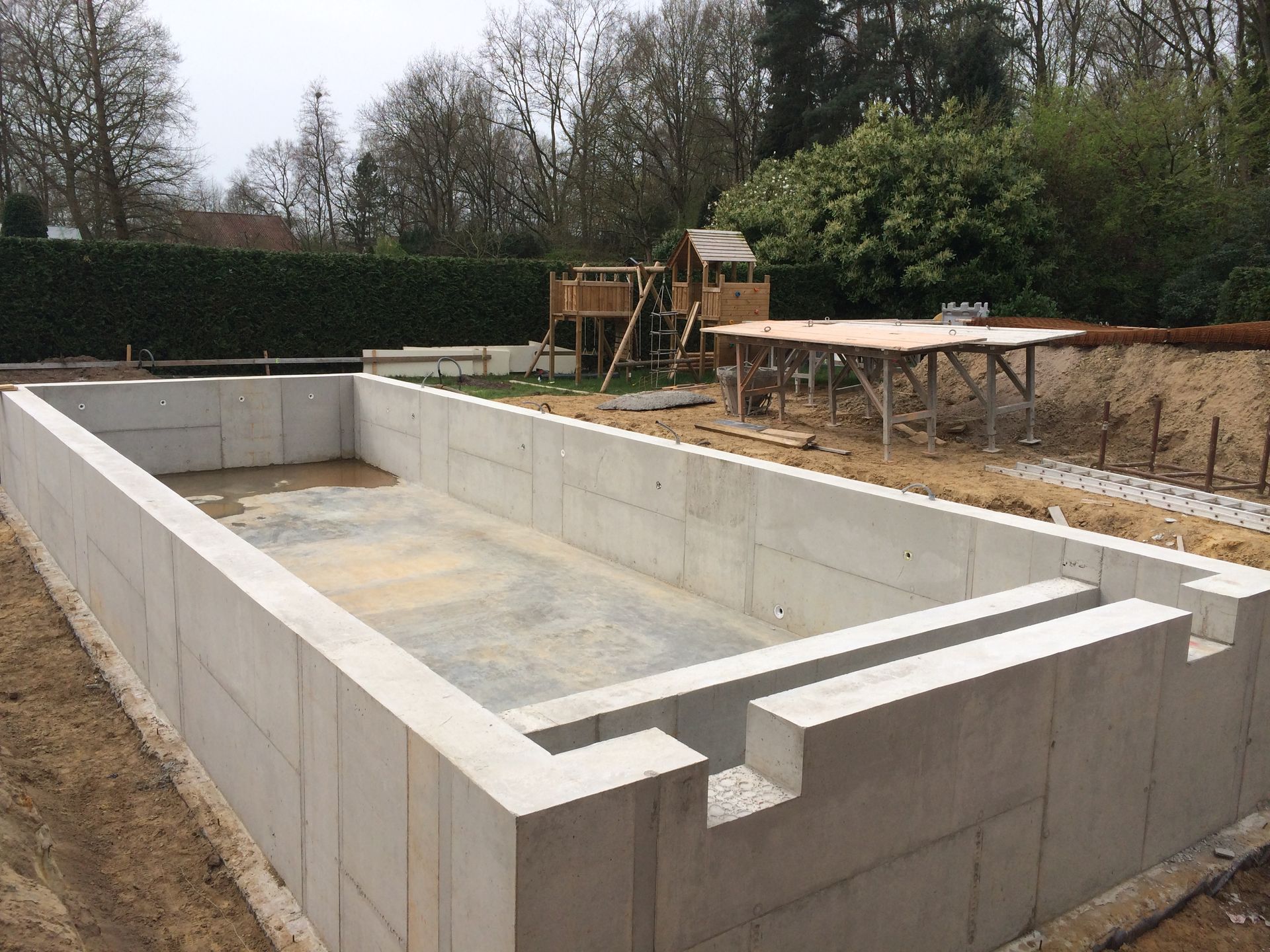 Dirkx Beton in Bree | Beton | Betonkelder | Betonwanden