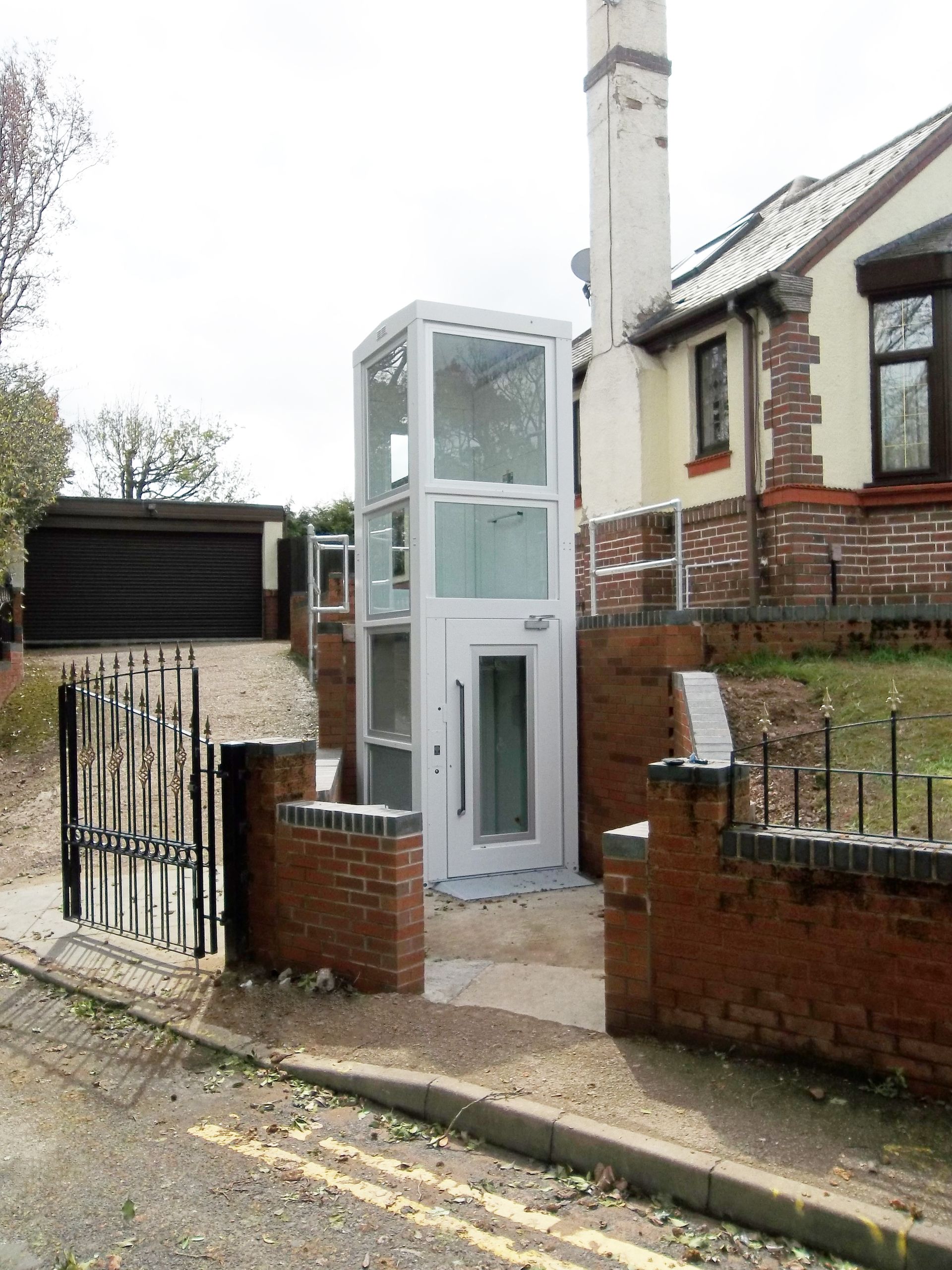 Enclosed Platform Lifts - The Best Platform Lift Range