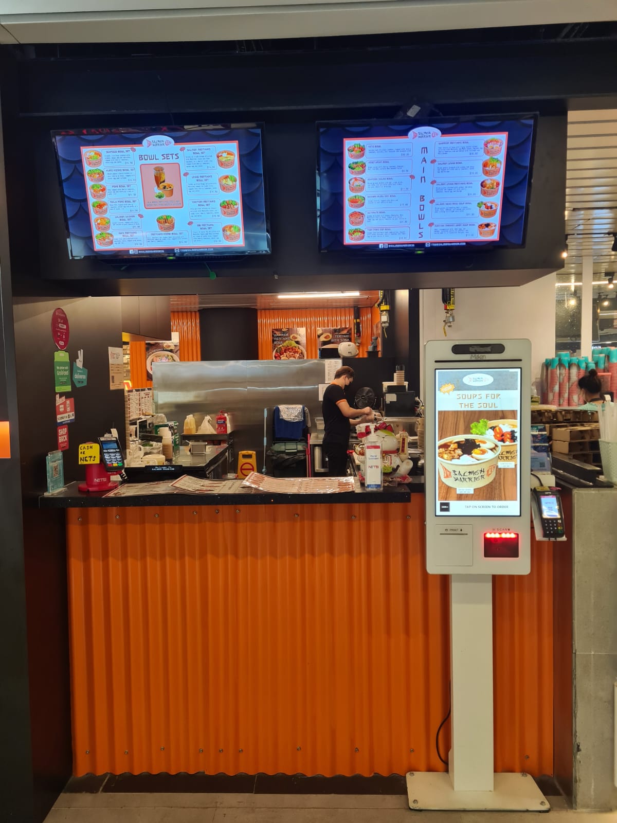 Self Ordering Kiosk for Food and Beverage Business | iMakan