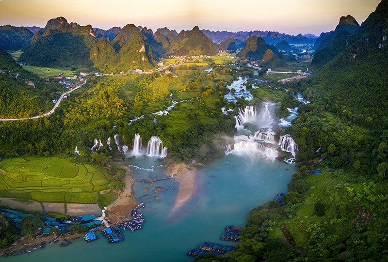 Step-by-Step Guide to Vietnam Customs & Immigration – Everything You ...