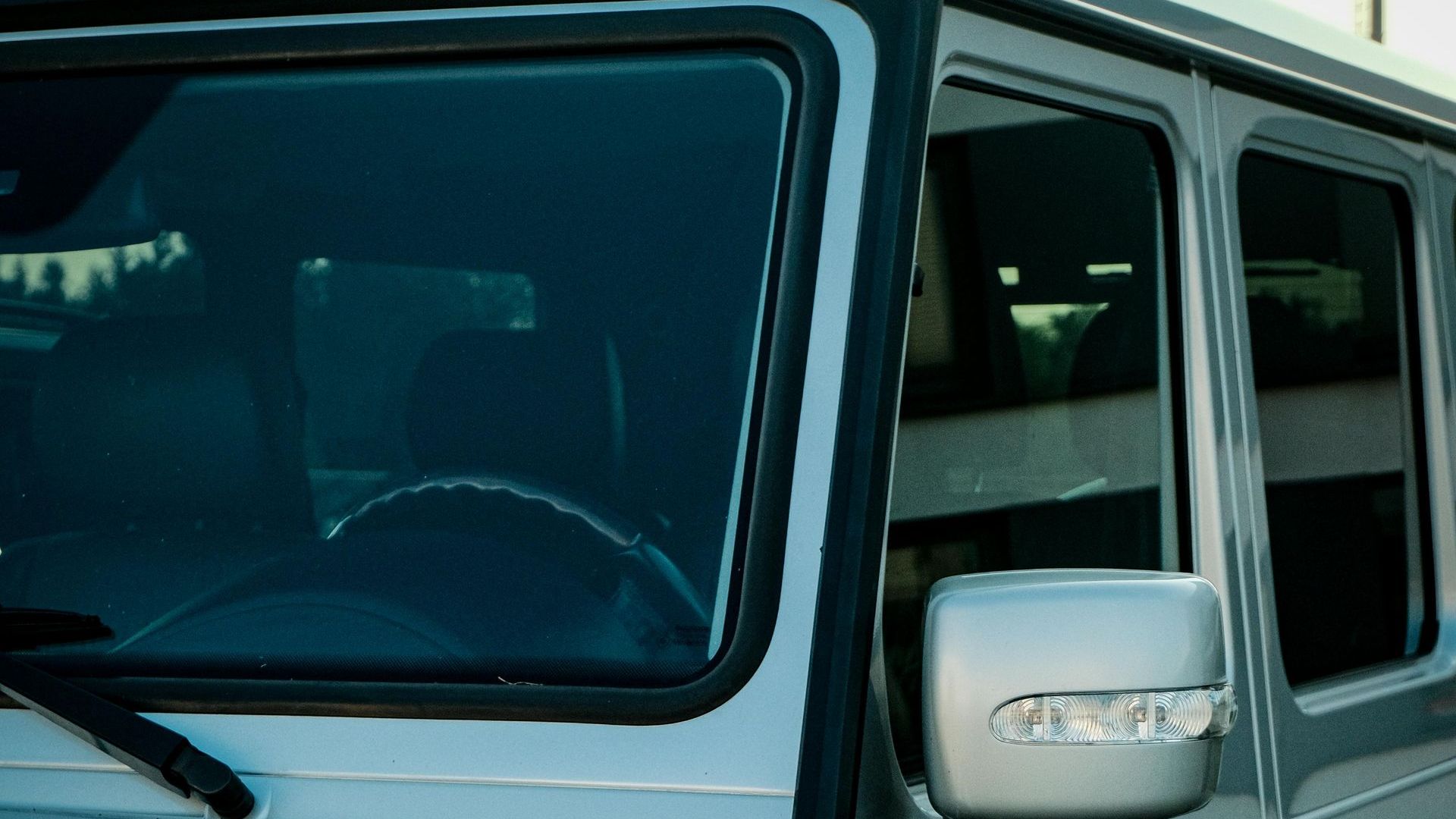 Window Tint Curing Time – Complete Guide To Drying Process