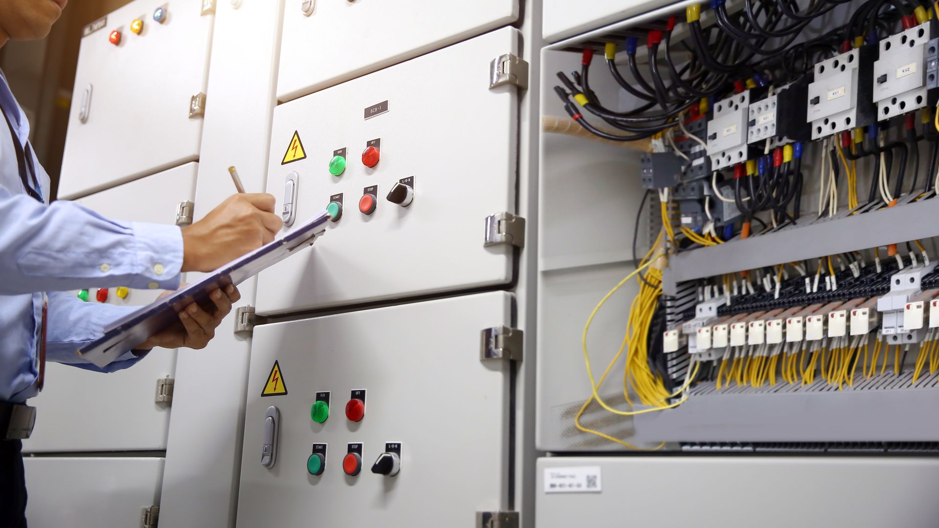 How to Maintain Your Industrial Power System | Blue Runner Switchgear