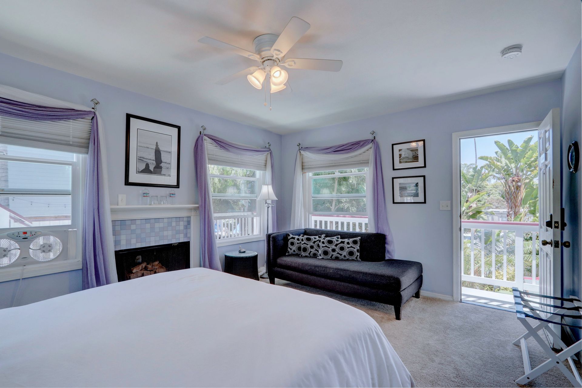 Comfortable and Cozy Rooms | Pelican Cove Inn