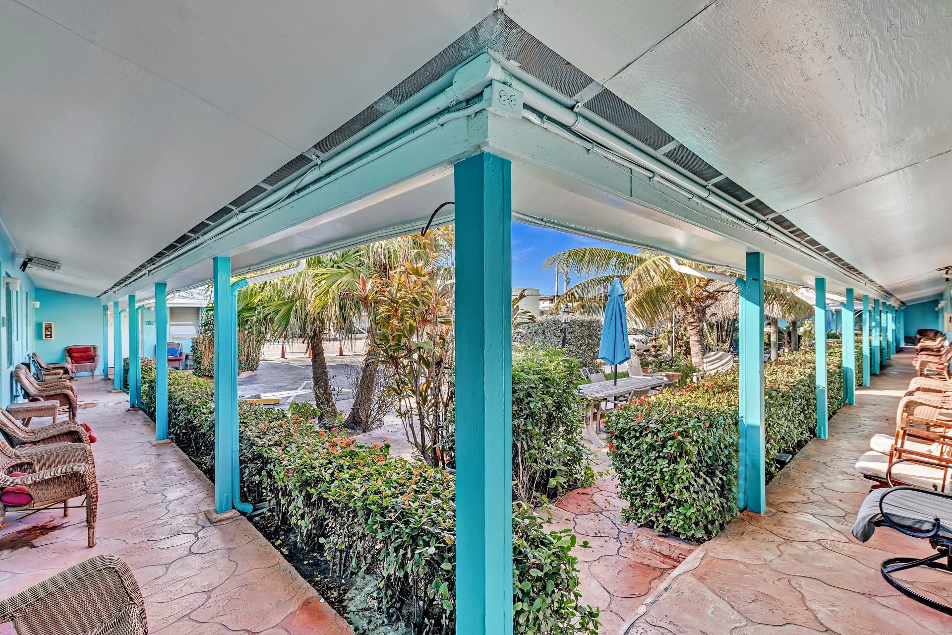 The Caroline Hotel in Hollywood Beach, FL