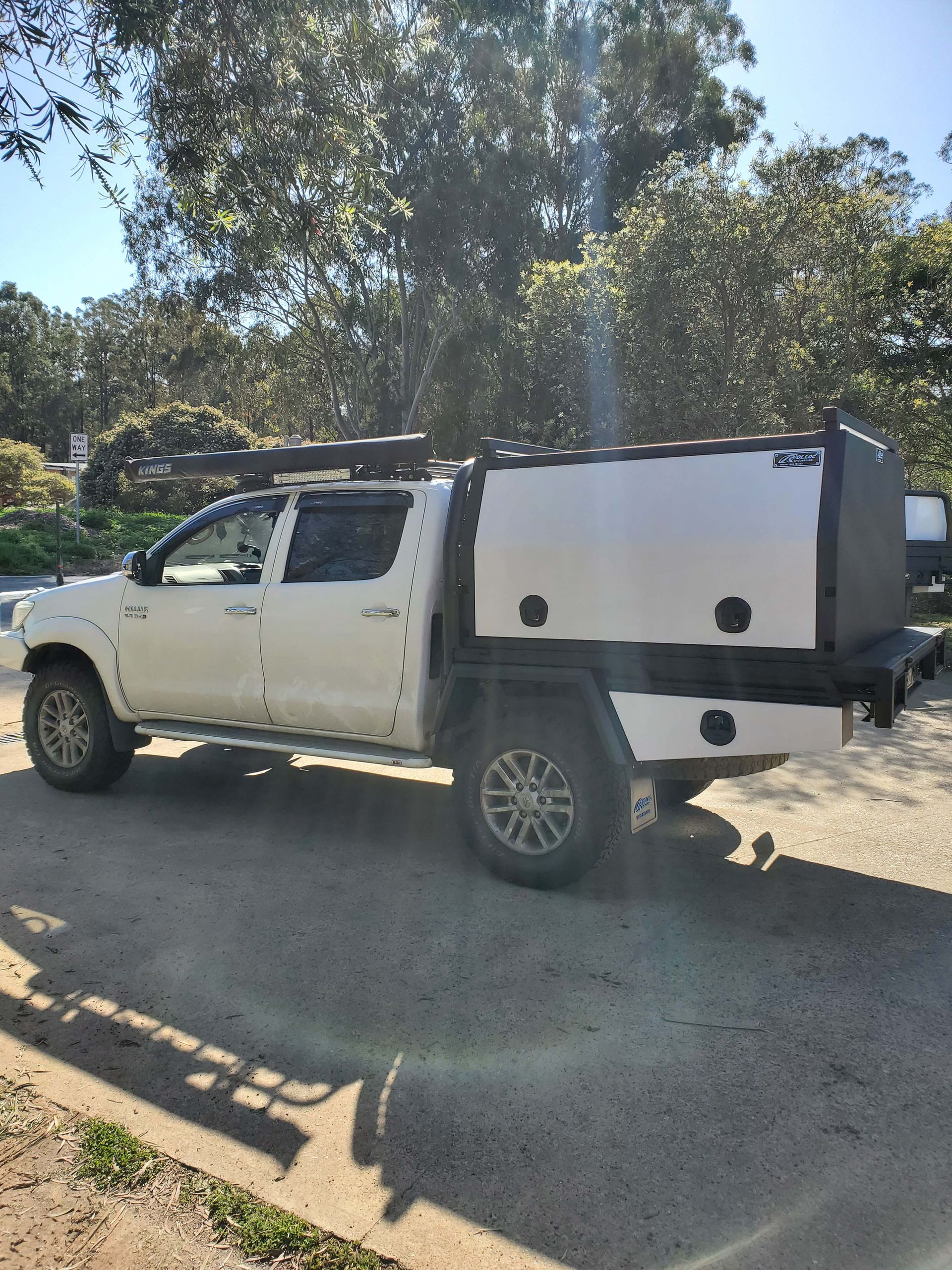 Tray & Canopy Packages | Sydney, NSW | Rolloc Industries