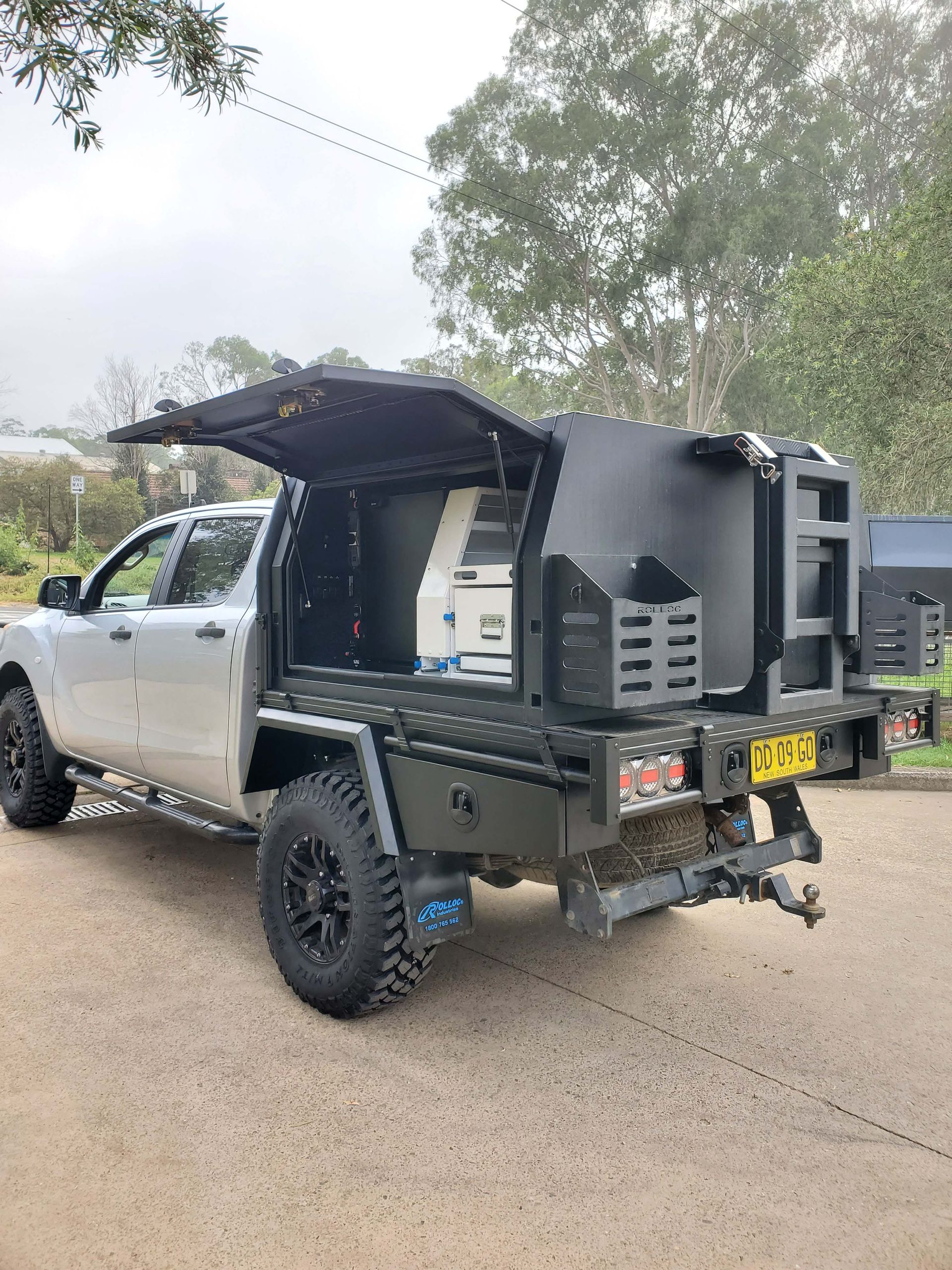 Tray & Canopy Packages | Sydney, NSW | Rolloc Industries