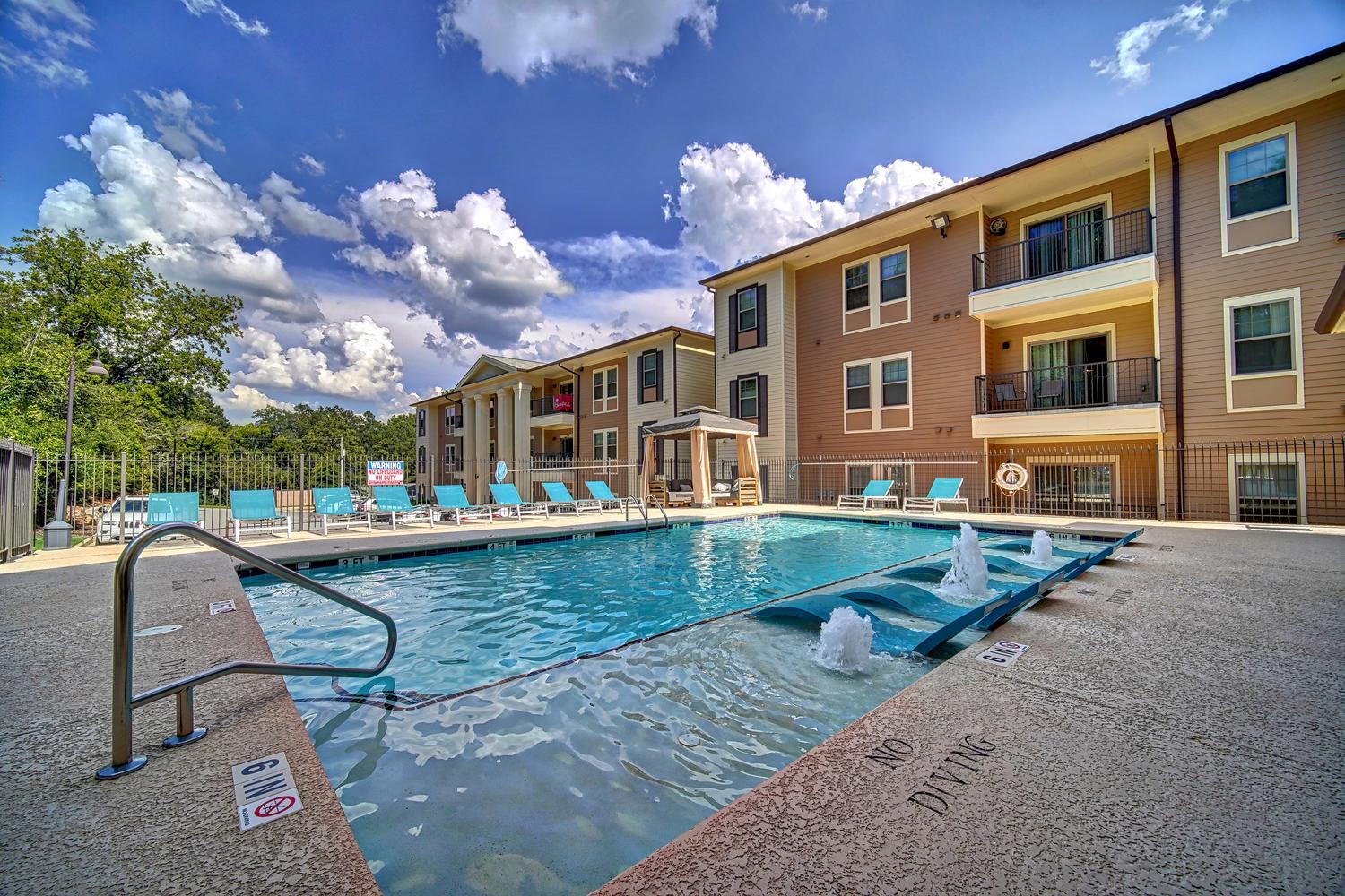 Home | Station on McIntosh Apartments