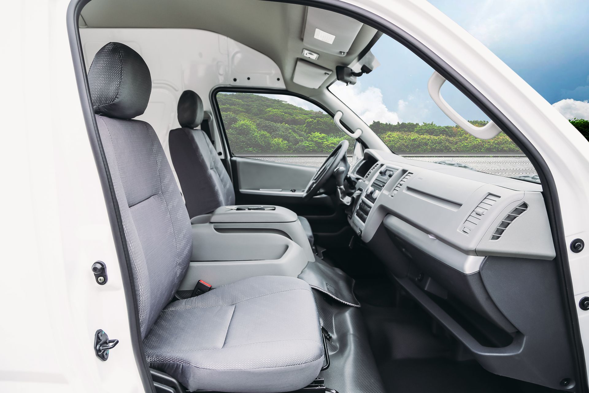 FOTON View CS2 - La solución ideal para necesidades de carga o pasaje