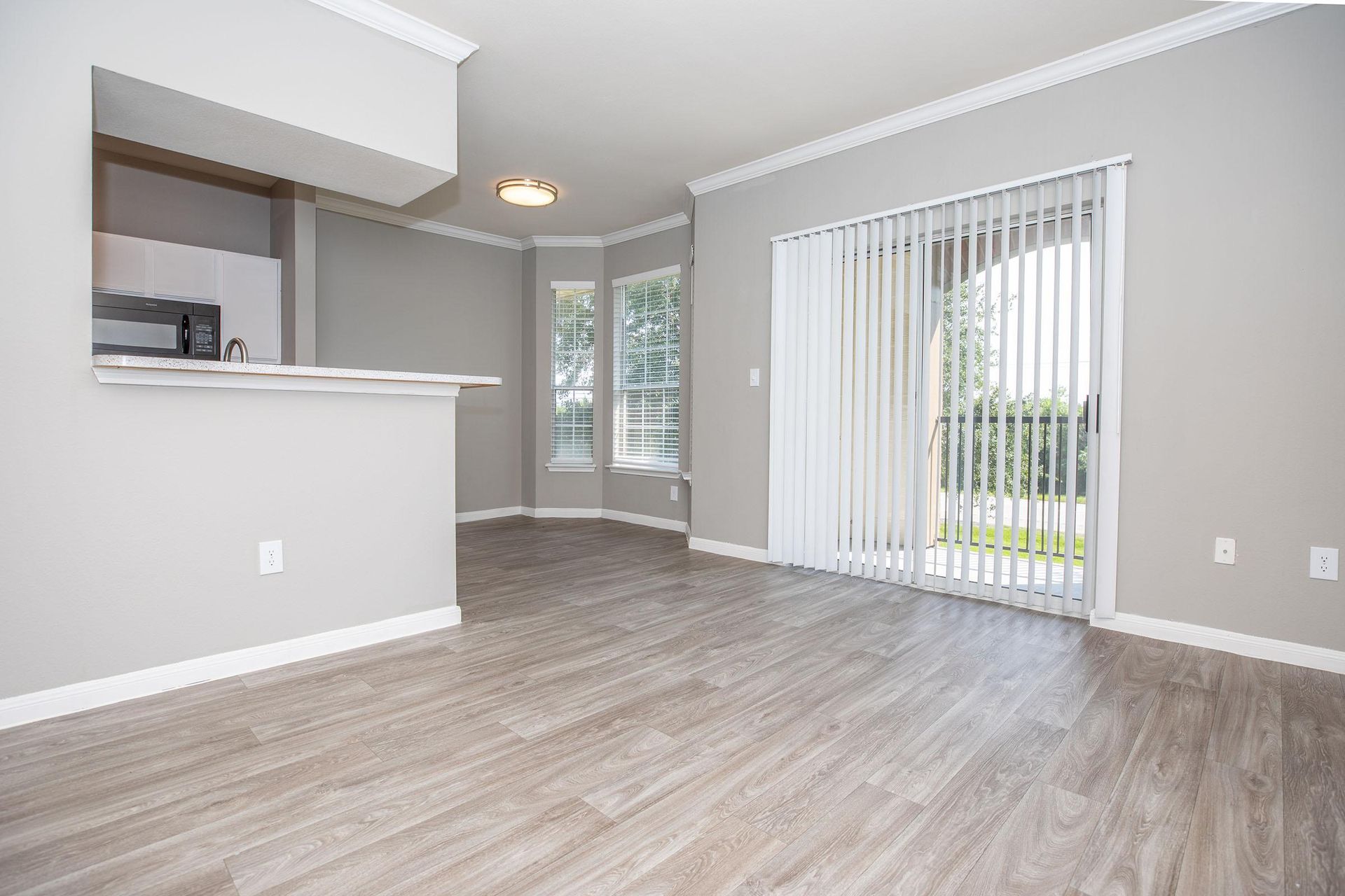 Luxury Apartment Living | Windsor Estates | Texas City, TX