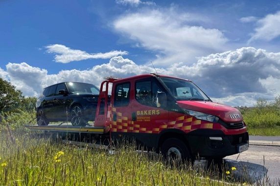 Heavy Recovery & Breakdown Assistance Images