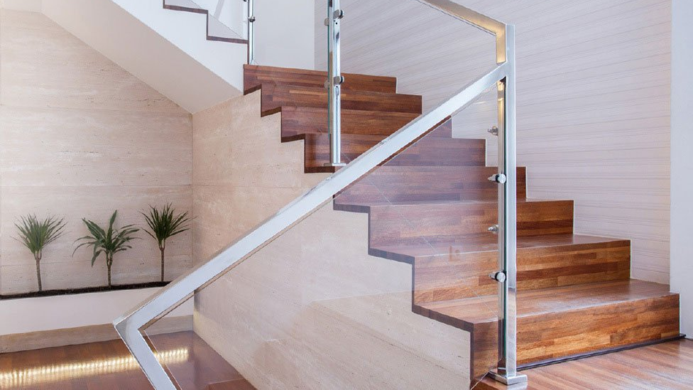 The Ultimate Guide To Custom interior Glass Railings