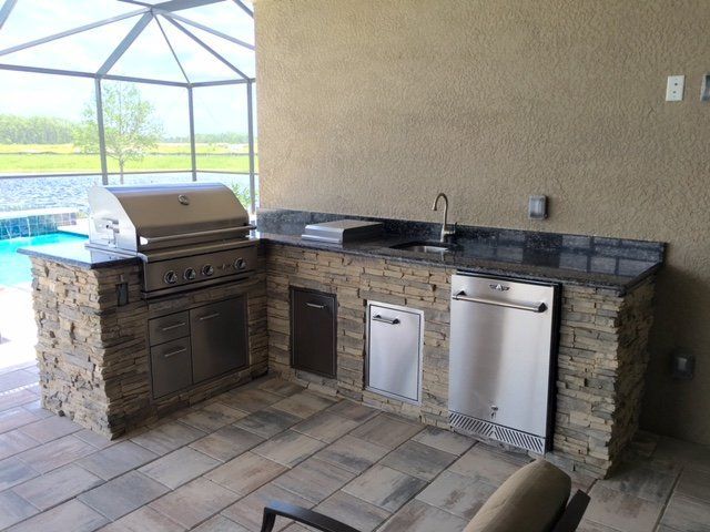 L-Shaped Outdoor Kitchens & Ideas | HL Posey Builders