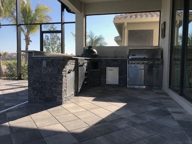 L-Shaped Outdoor Kitchens & Ideas | HL Posey Builders