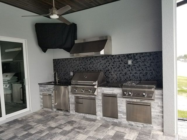 Straight Run Outdoor Kitchens & Ideas | HL Posey Builders