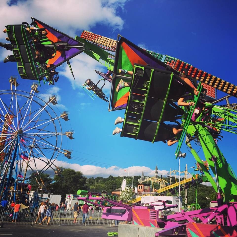 Midway Games and Carnival Rides Photos | Kansas City, MO