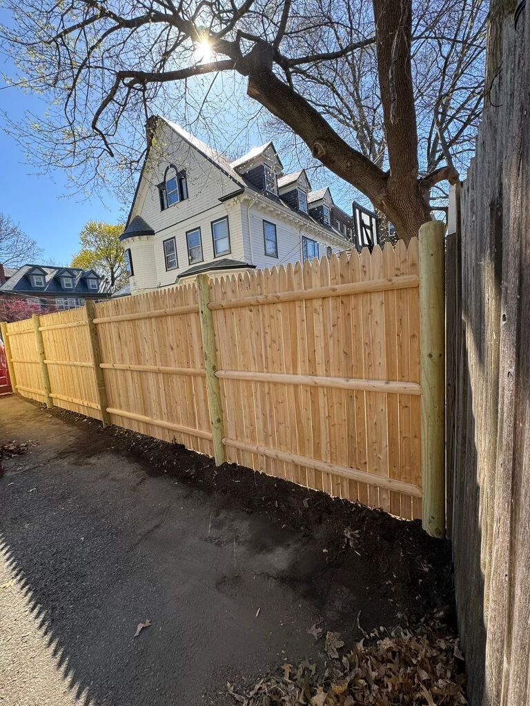 Stockade (Picket) Fences | Watertown, MA | Ideal Fence