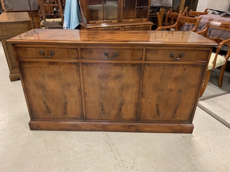 Surrey Furniture | Second Hand Furniture |Current Stock