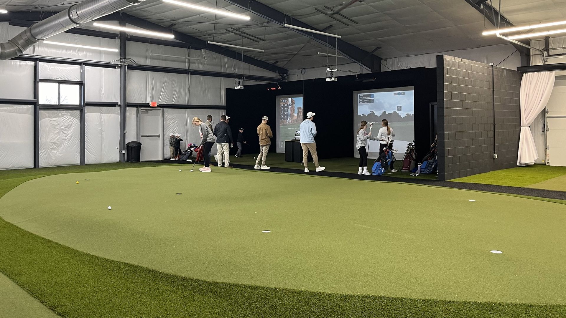 Gibson Bay Golf Garage | Golf Instruction