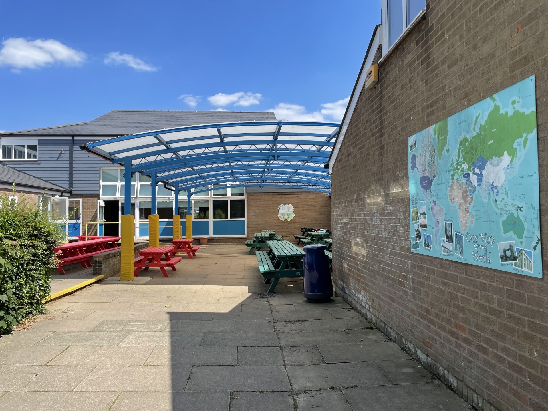 Tickford Park Primary School