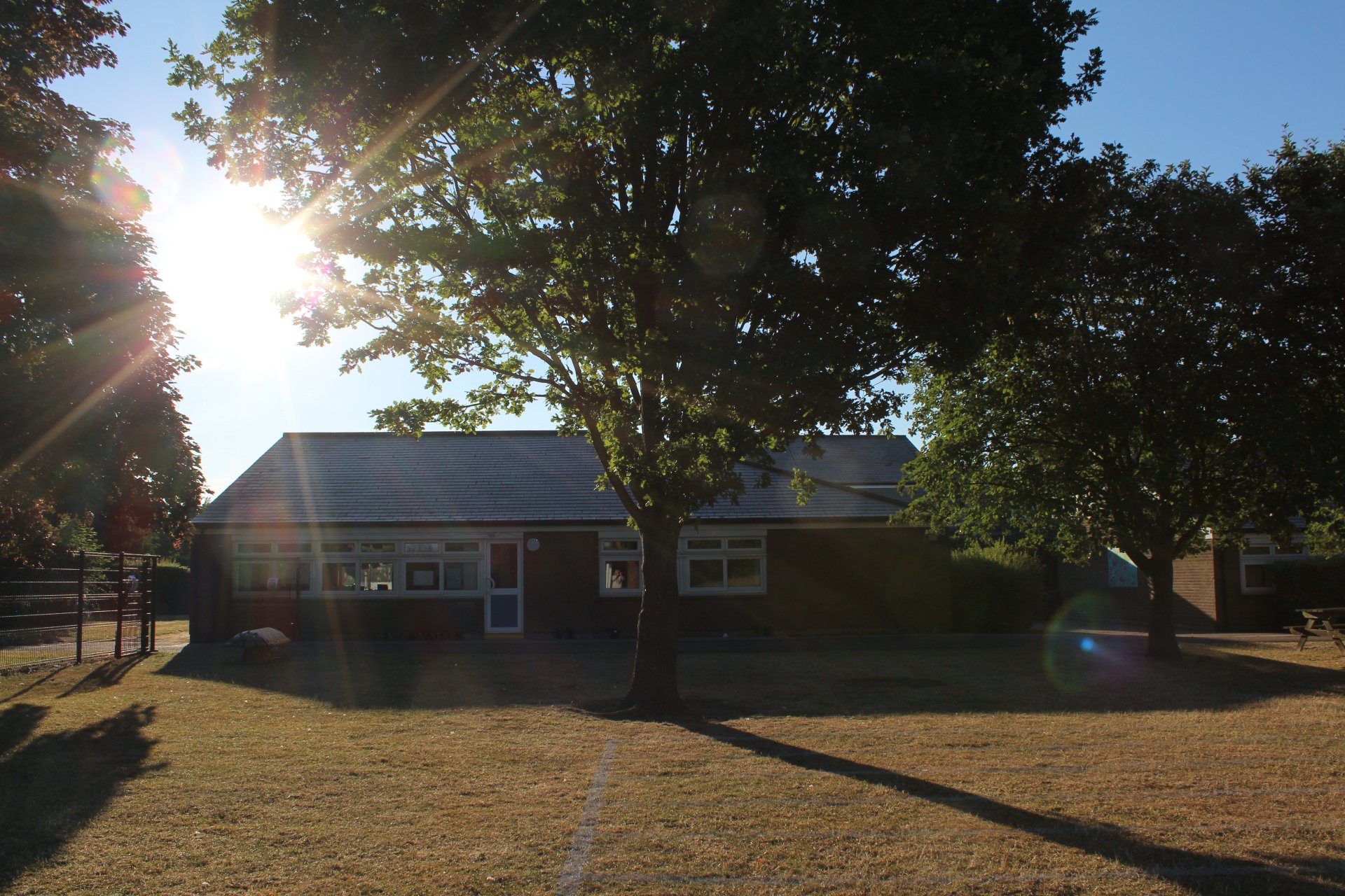 Tickford Park Primary School