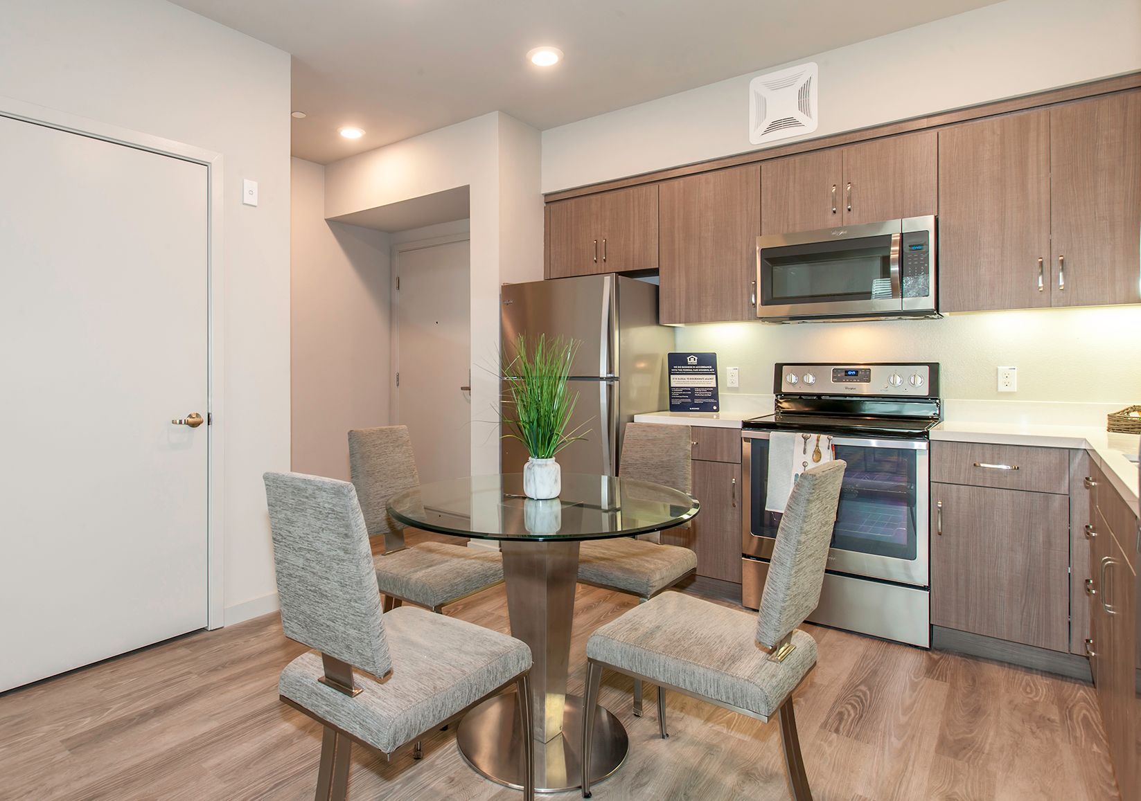 Discover Idora: Your Intimate Temescal Community