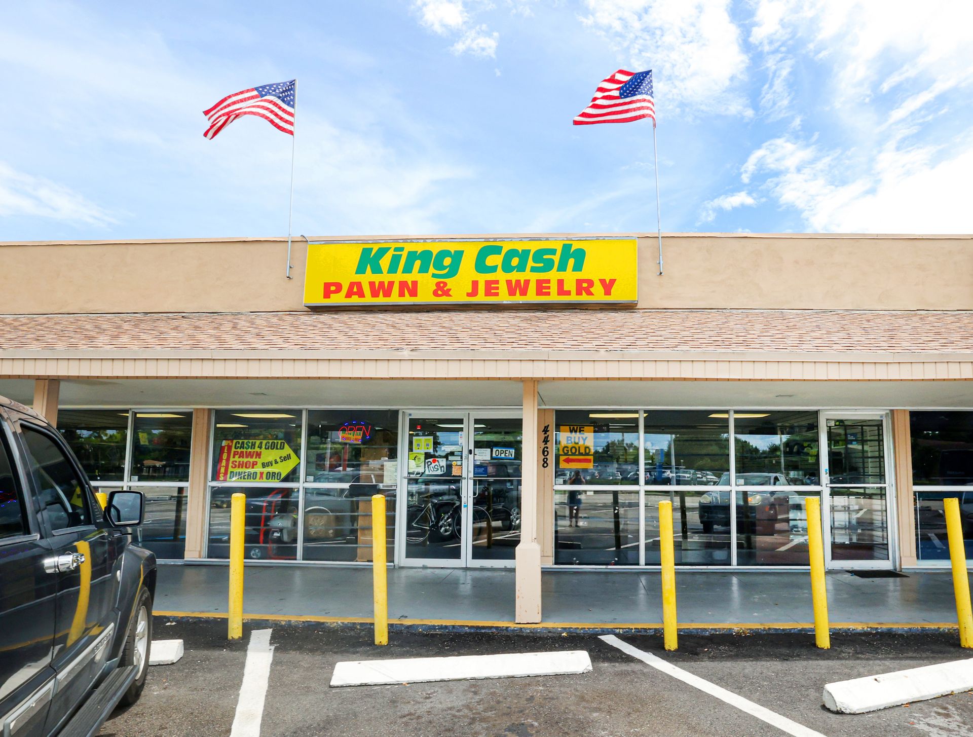 Authenticate Luxury Bags and Sneakers at King Cash Pawn