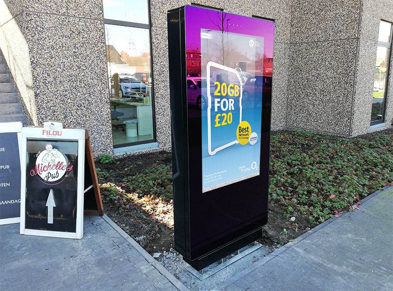 Outdoor Digital Signage Nottingham | Weatherproof, Anti Reflective