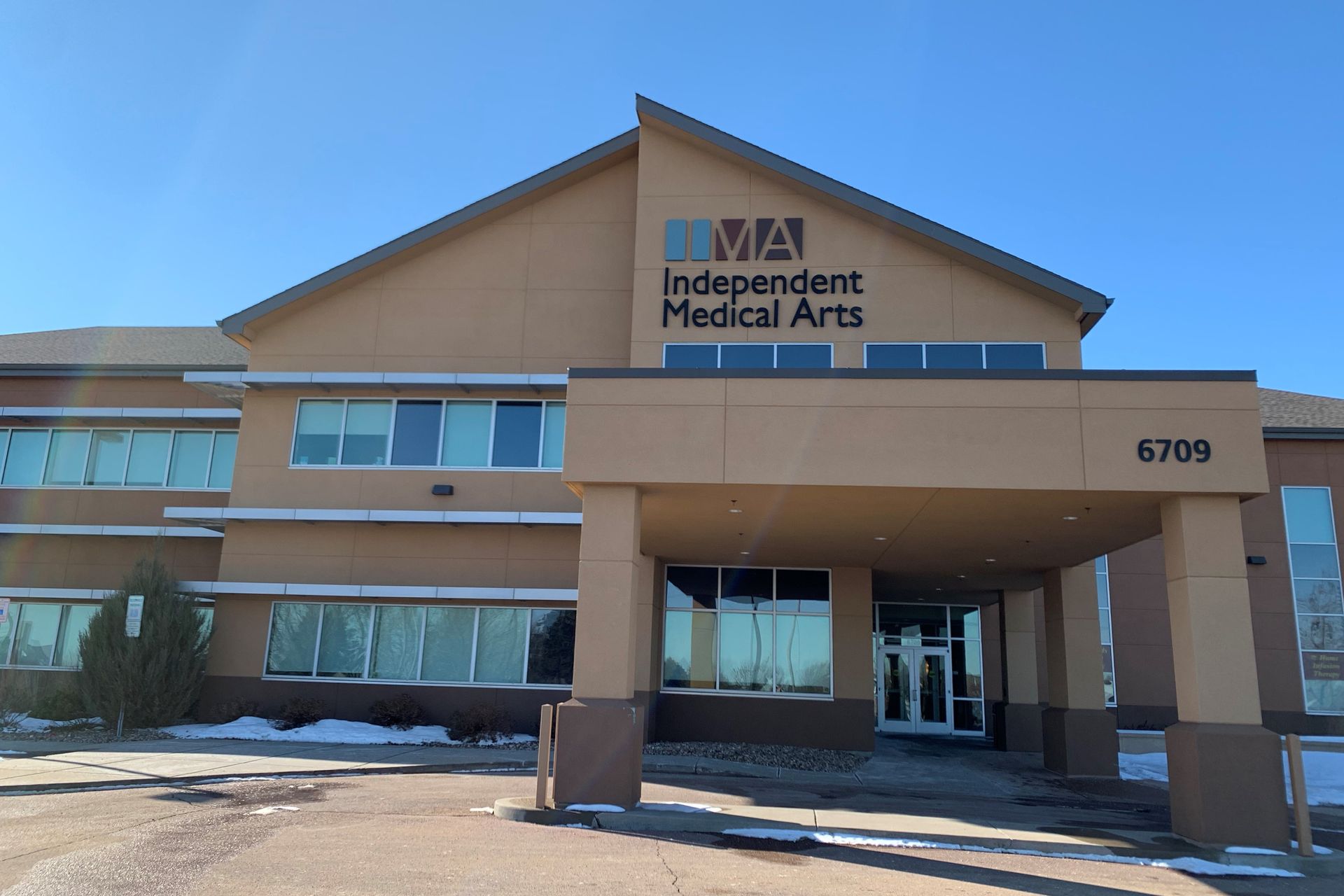 Commercial Spaces for Lease | Bender Midwest Properties