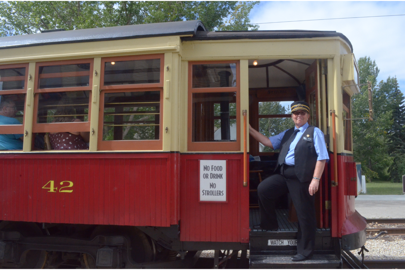 Edmonton Streetcars | Fort Edmonton Park | Radial Railway Society YEG