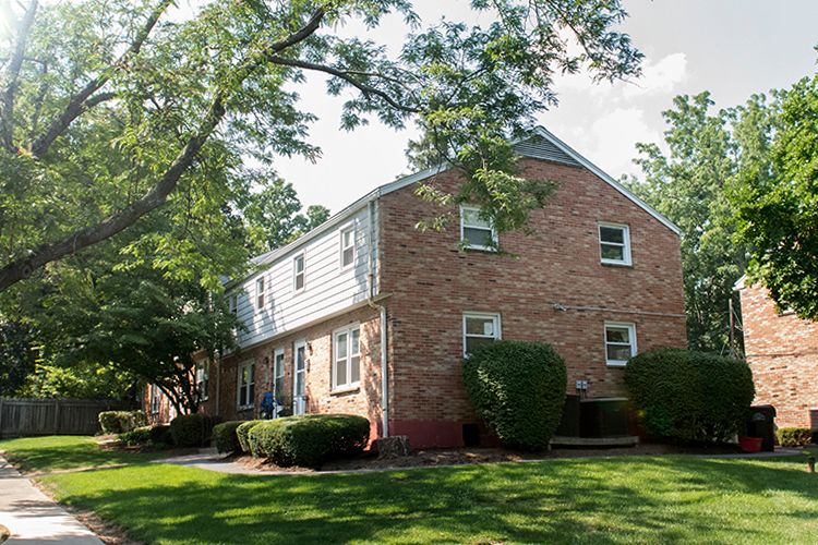 Graduate Professional Housing | Fairmount Property Management, Inc