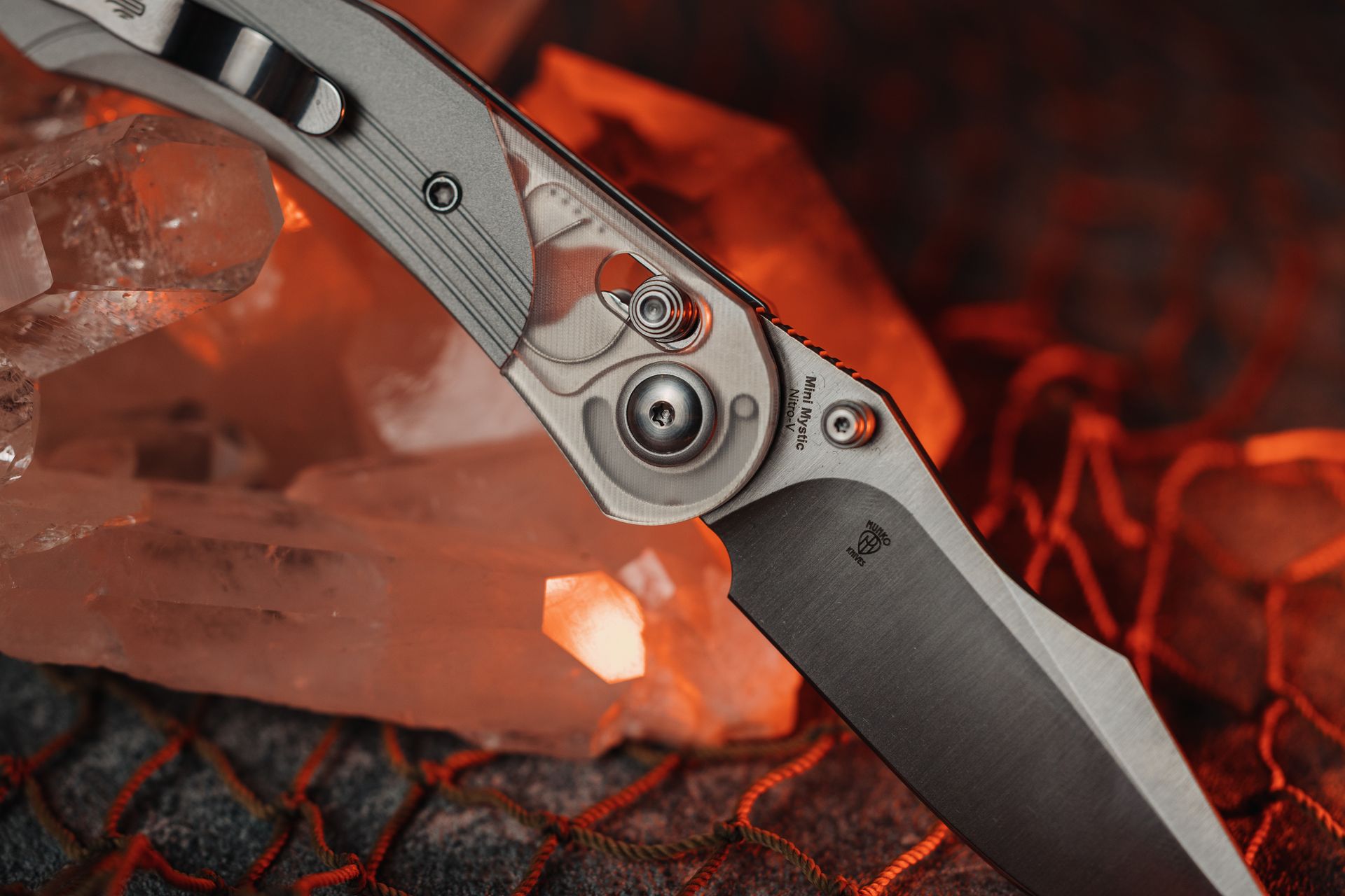 The Munko Knives x Kizer Mini Mystic by Paul Munko | Munko Knives