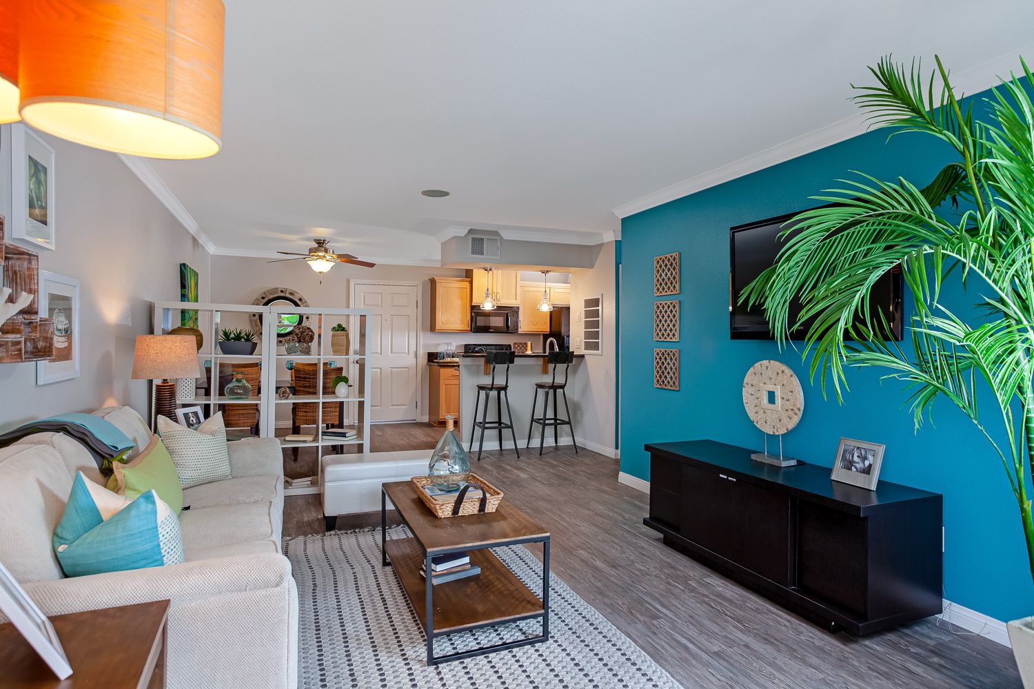 Gallery | Beachwood | Anahiem, CA