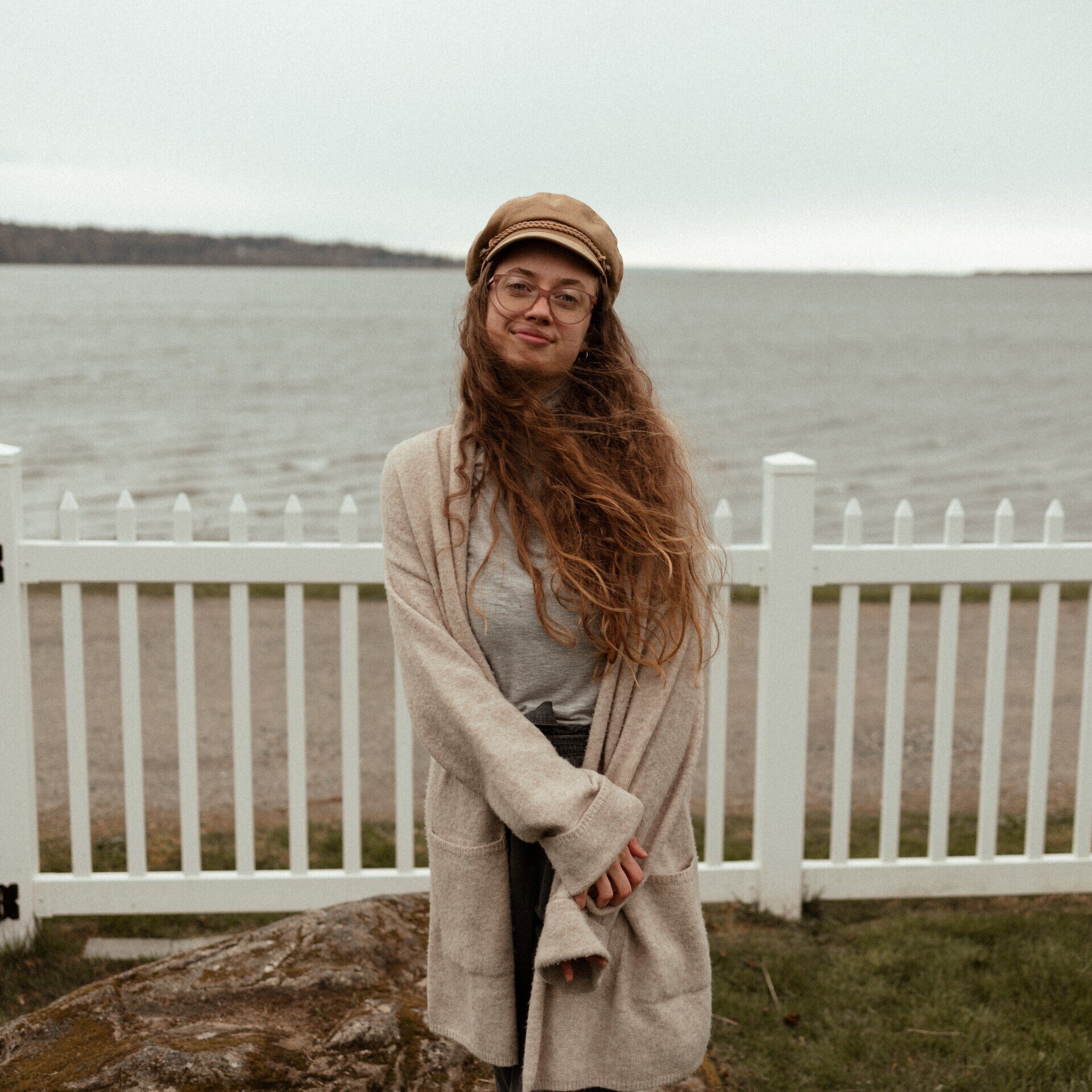 Adalyn Joy - Poet, PNW Photographer and Content Creator