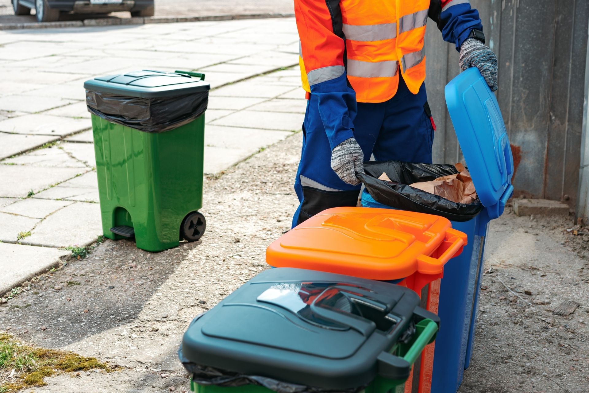 Residential Trash Bin Cleaning | Fresh Again Bin Proz | KS