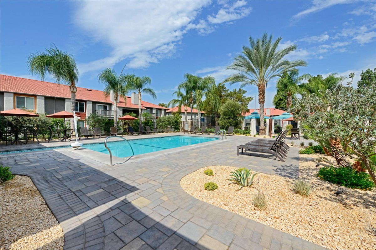 Gallery | Corona Pointe Resort | Riverside, CA