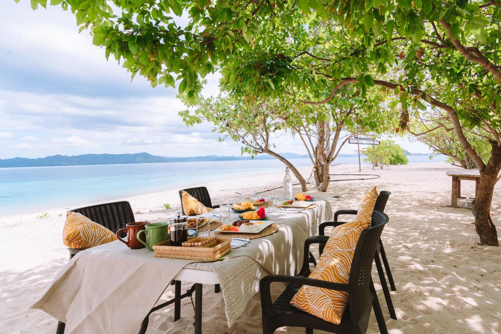 Experiences | Coron 180 - Relax in hip & magic