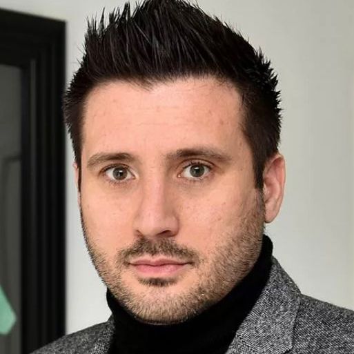 Pause Live! | Live Stage