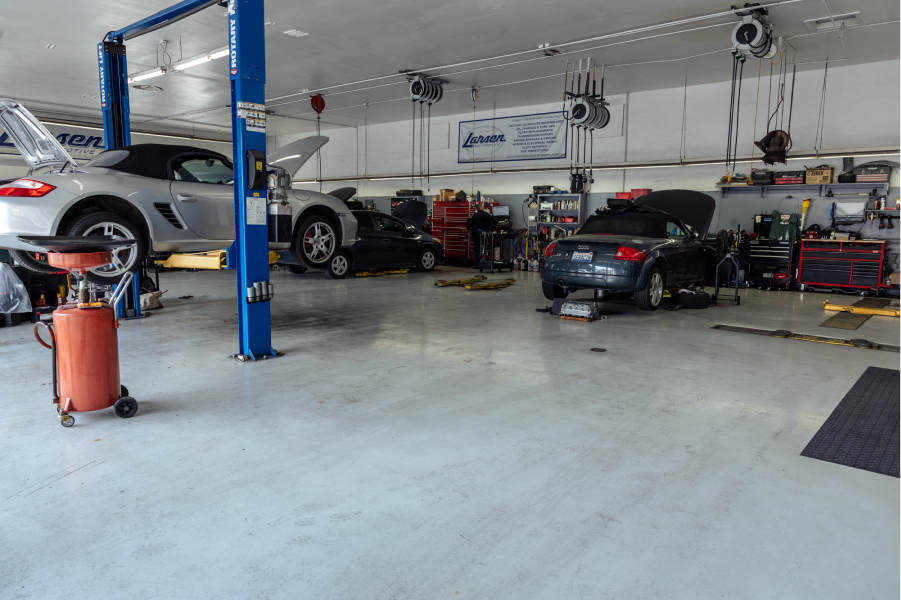 Photo Gallery - Larsen Automotive