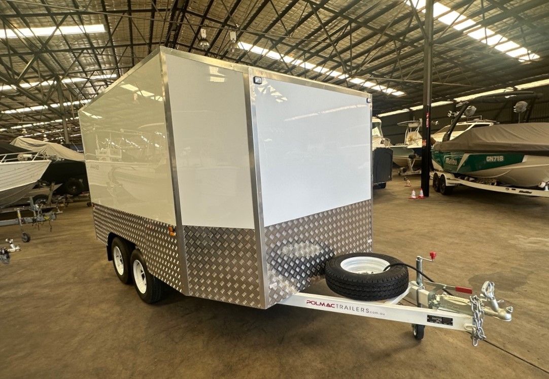 10 x 7 Tandem Axle Enclosed Trailer