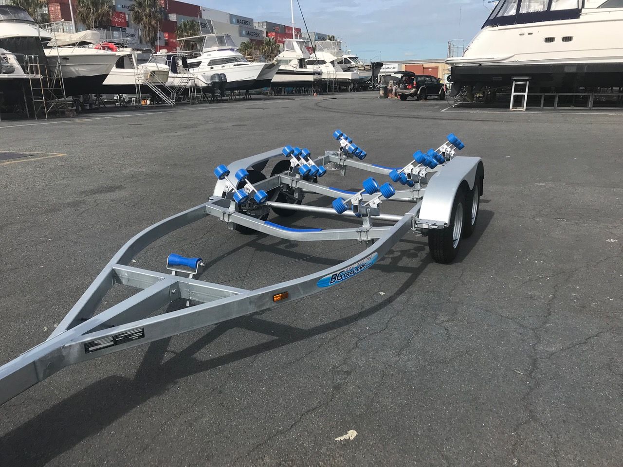 BG 580K Boat Trailer (Tandem Axle)