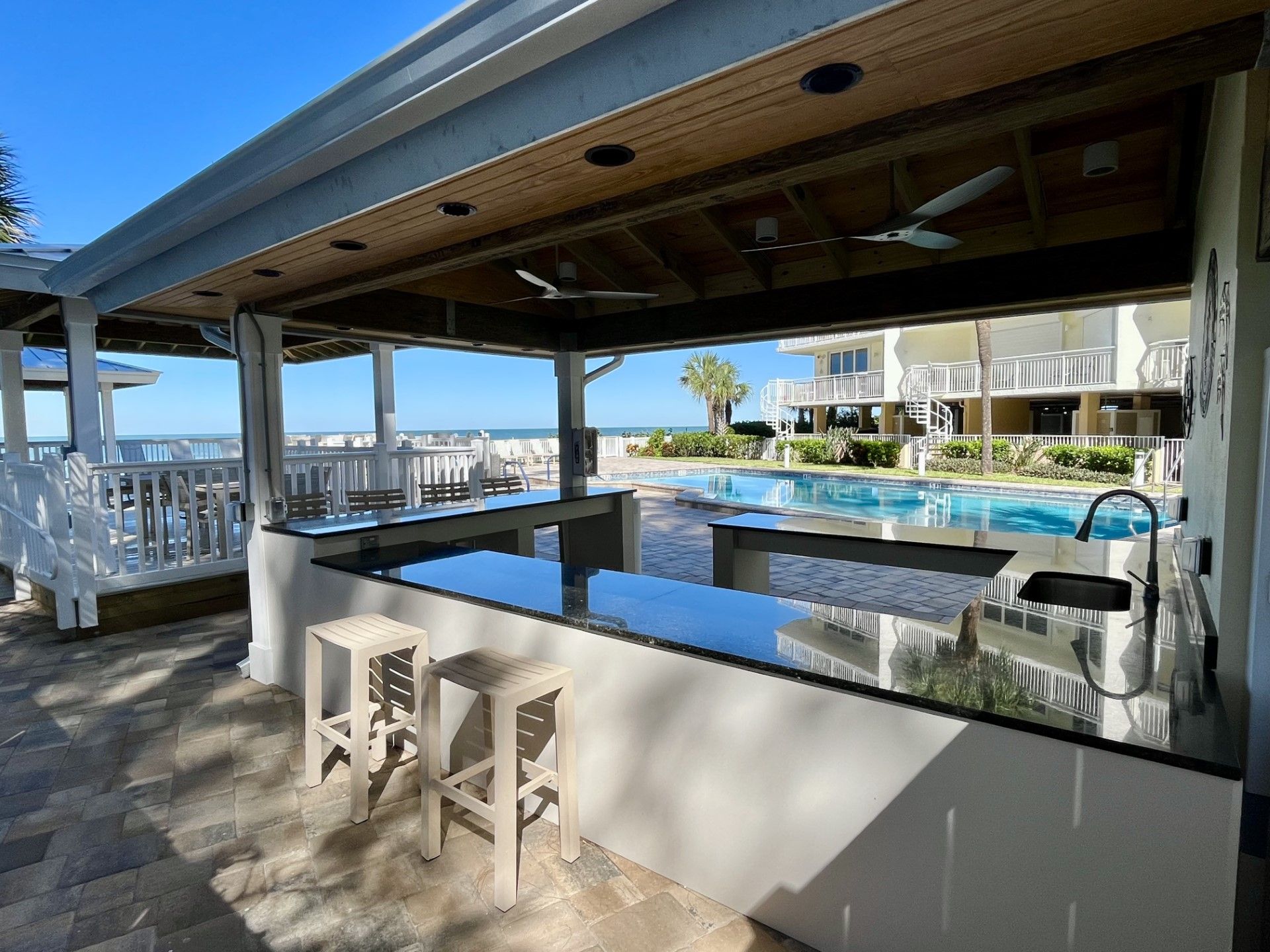 Outdoor Kitchens & Living | Synergy | Florida