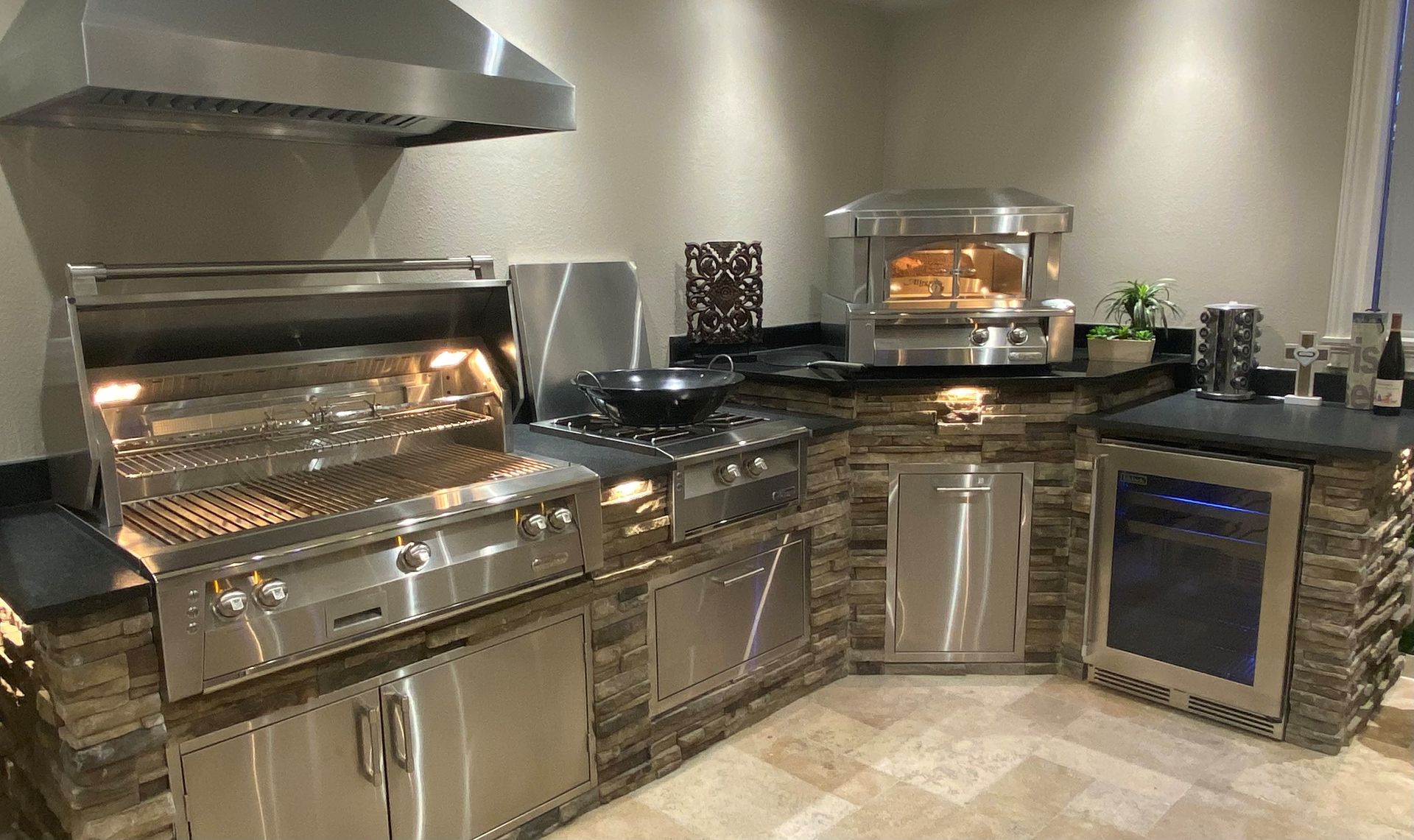 Outdoor Living & AV Systems | Synergy | Florida
