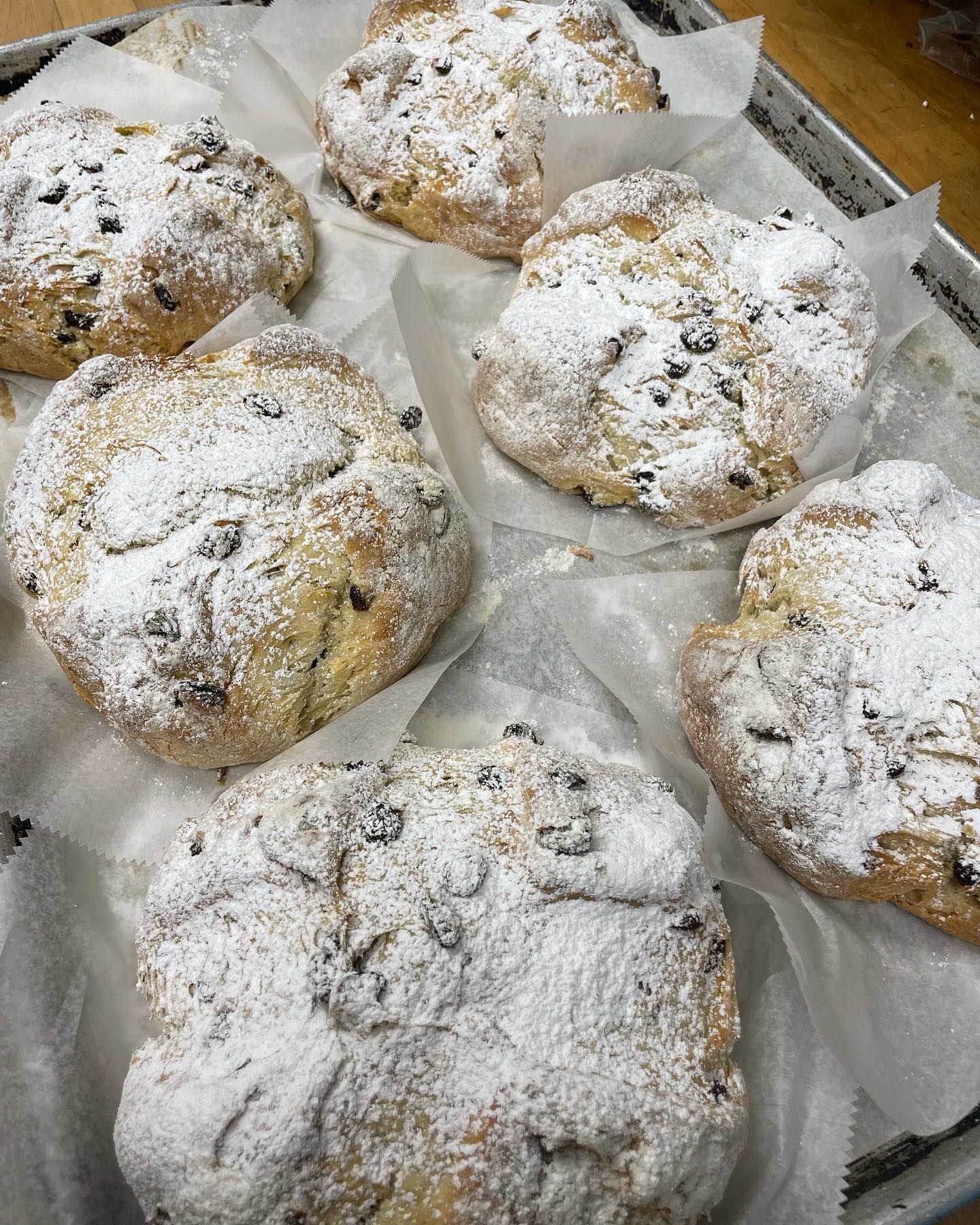 Alpine Pastry Shoppe - Long Island Custom Bakery, Cakes, Pastries ...