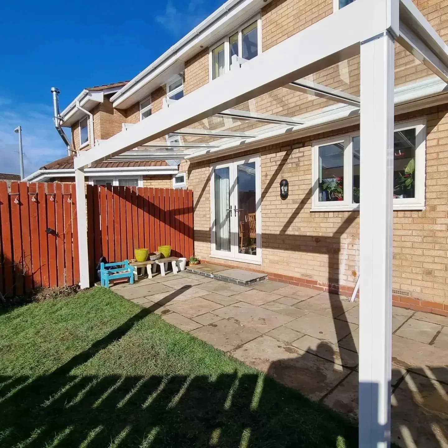 Gibson Canopies York | Awnings, Parasols, Pergolas, Glass Verandas & Rooms