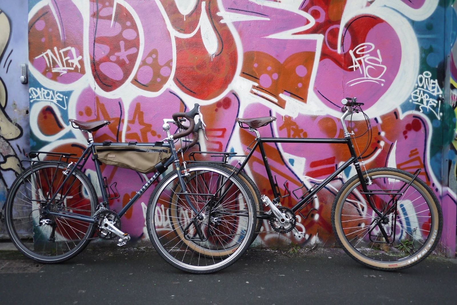 On the street Fixing your bike | Ghetto Fix