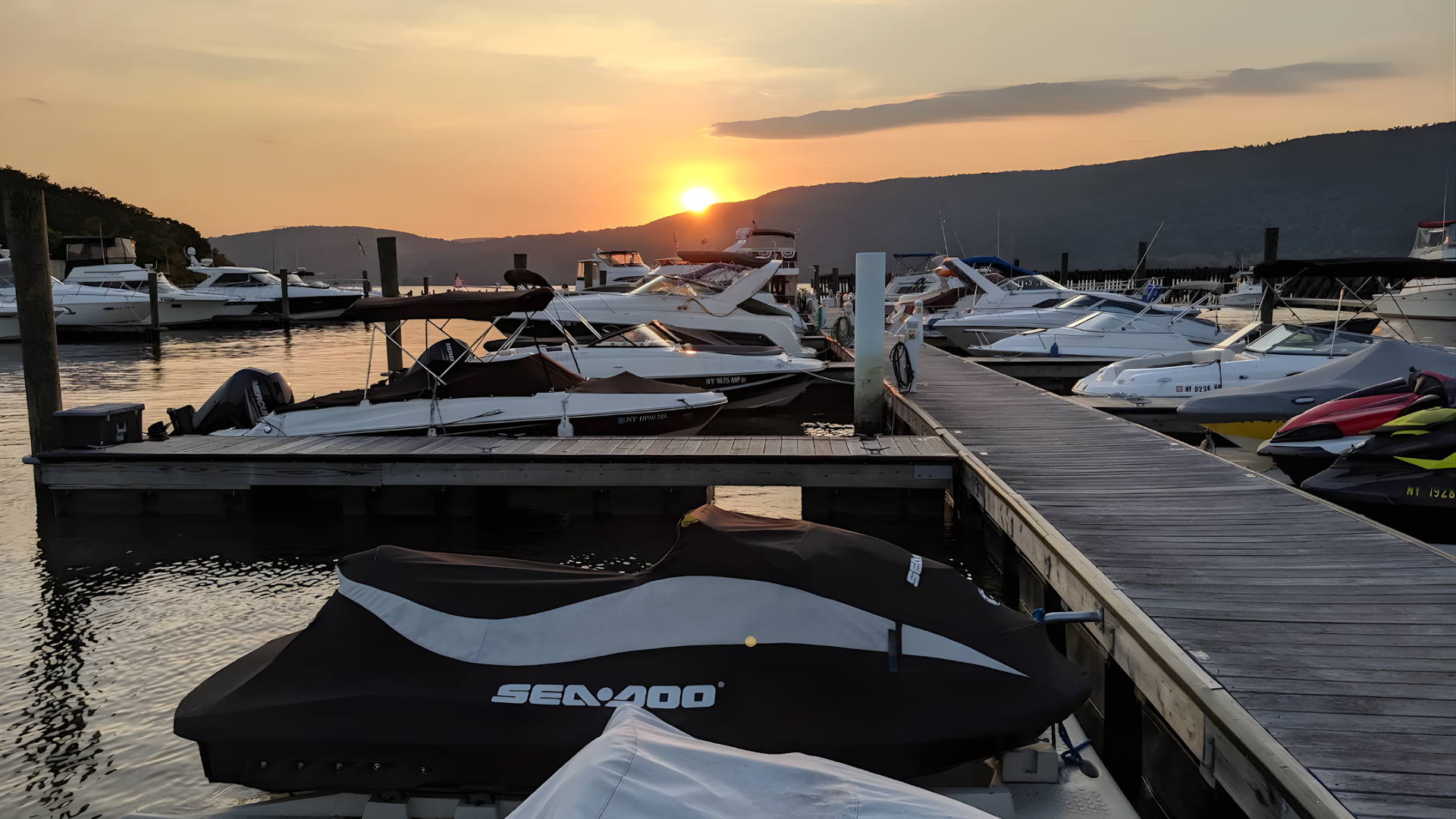 Boat Docking | Peekskill, NY | Charles Point Marina Inc.
