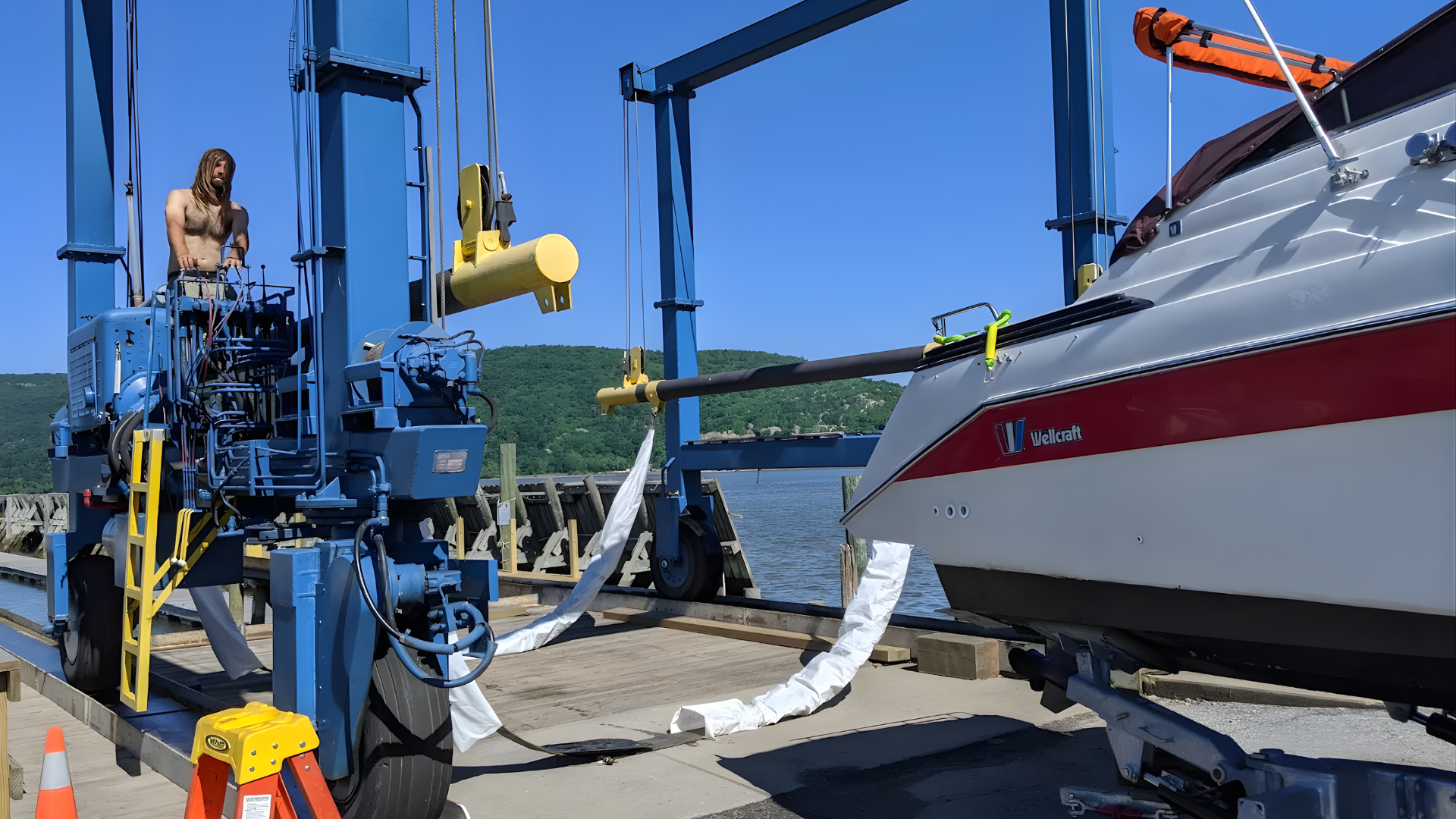 Boat Docking | Peekskill, NY | Charles Point Marina Inc.